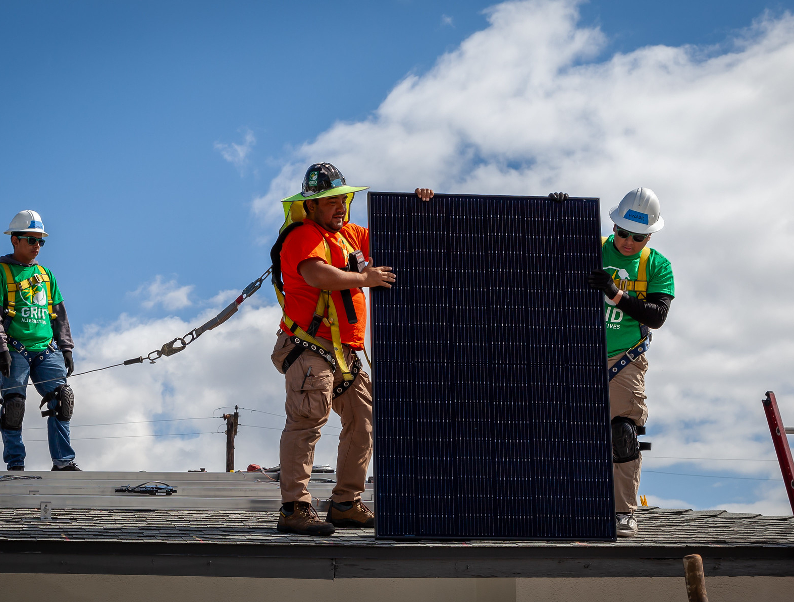 Community-driven climate action spurs economic benefits | UCLA Luskin ...